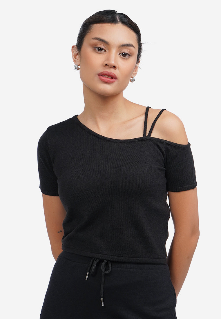 Asymmetric Knit Crop Top Black – COLORBOX - Indonesia