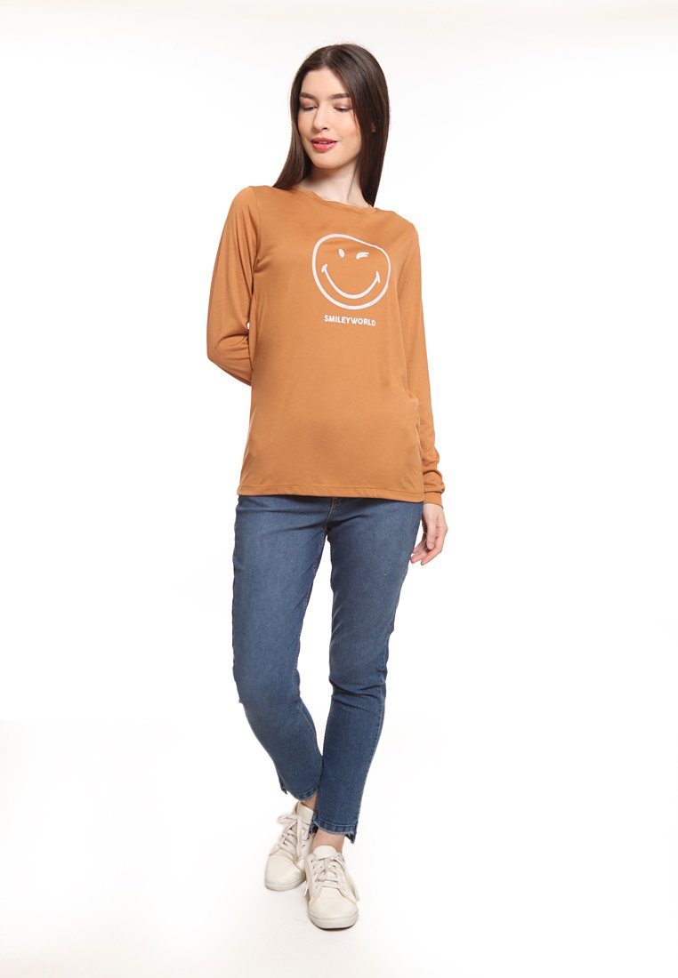 [GIFT WITH PURCHASE] SmileyWorld T-Shirt – COLORBOX - Indonesia